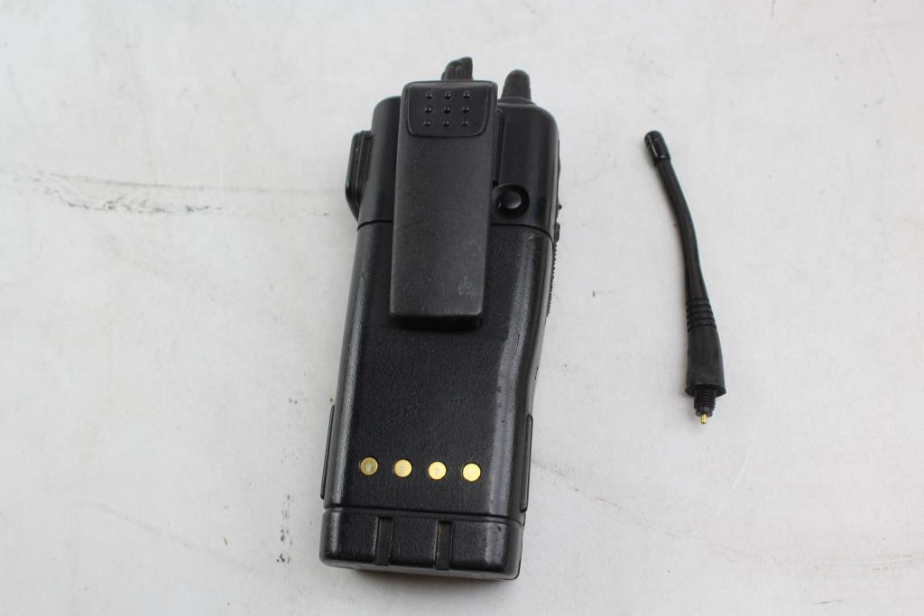Ericsson Lpe-200 Handheld Radio Scanner | Property Room