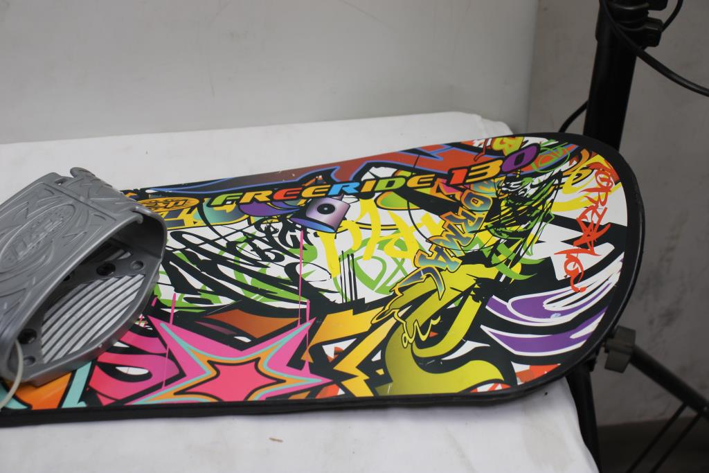 ESP Freeride 130 Snowboard | Property Room