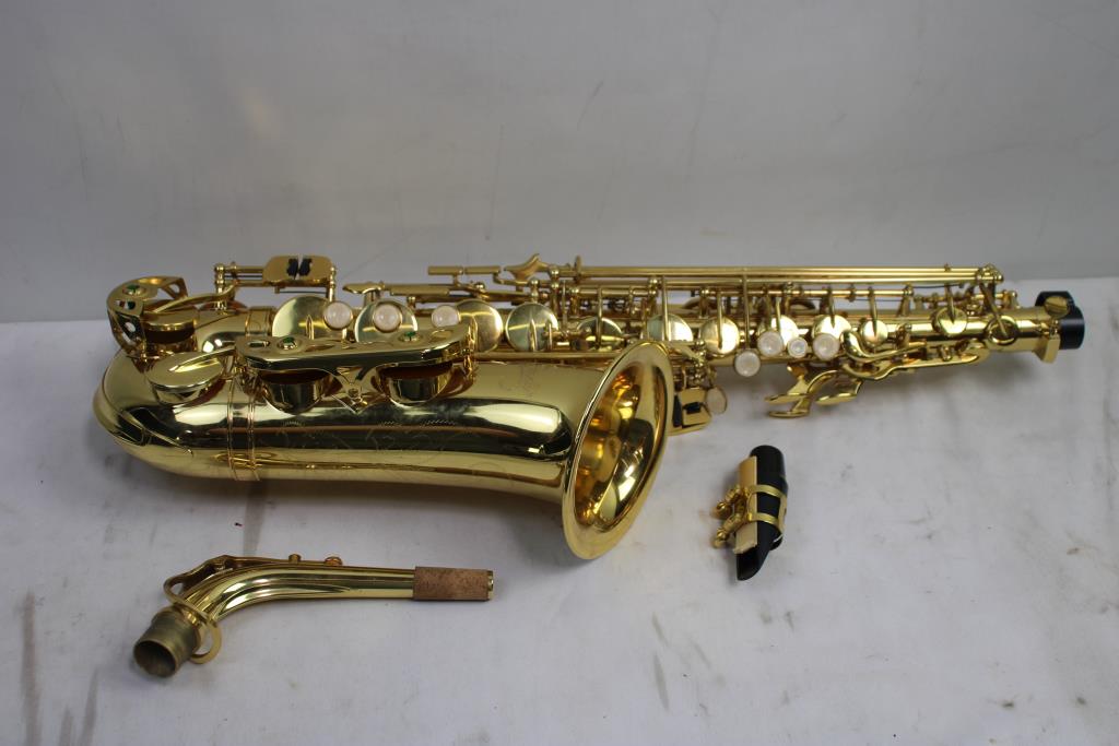 Etude Eas 200 Gold Saxophone In Black Case | Property Room