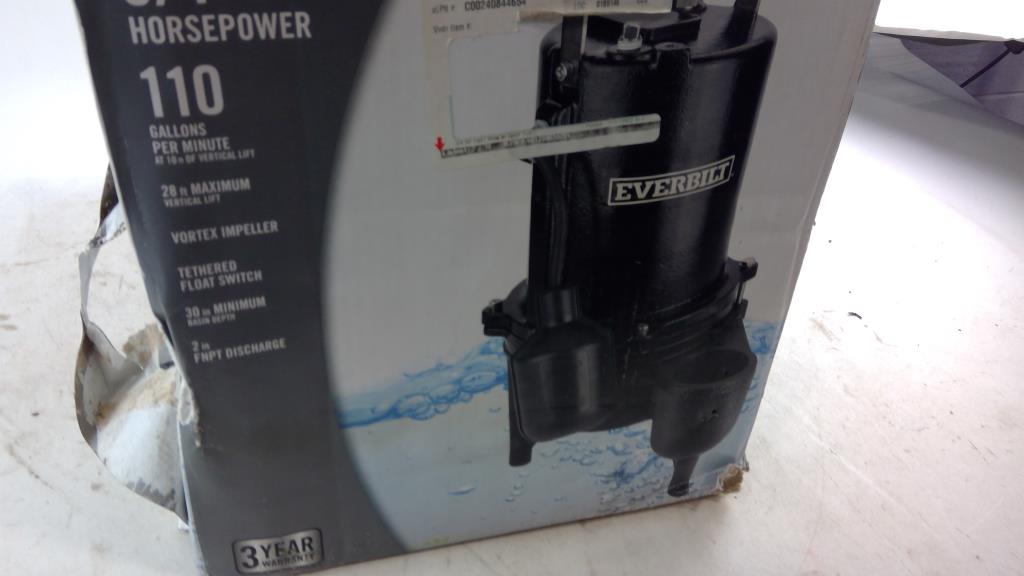 Everbilt Proffesional Sewage Pump | Property Room