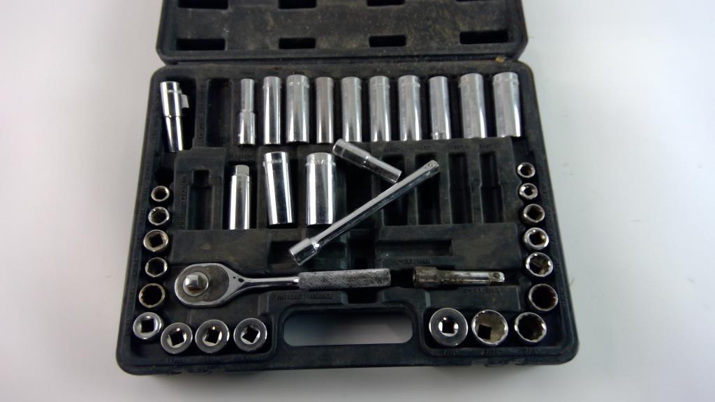 Evercraft Socket Wrench Kit | Property Room