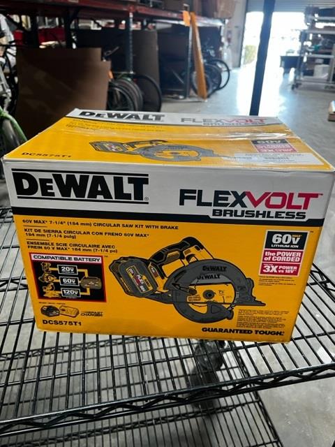FACTORY SEALED DeWalt DCS575T1 Circular Saw Kit With Brake | Property Room