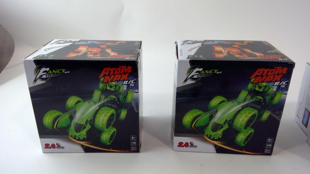 Fancy R/C Atom Max And More, 5 Pieces | Property Room