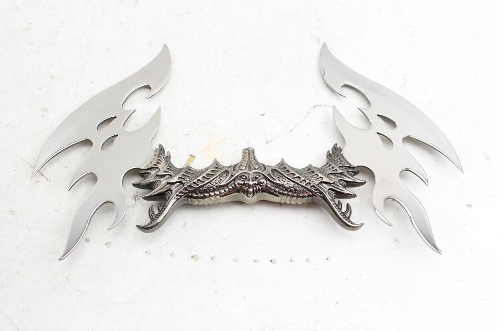 Fantasy Fist Weapon | Property Room