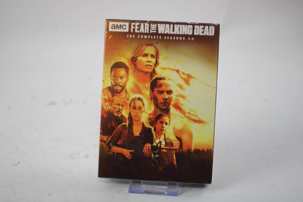 Fear The Walking Dead The Complete Season 1-3 DVD | Property Room