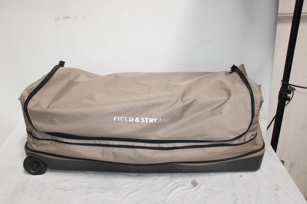 Field And Stream 10 Person Tent CEH00891 | Property Room