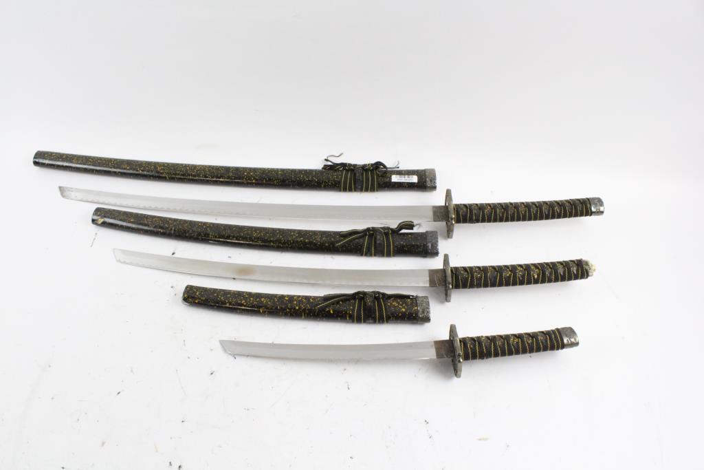 Fighter Plus Three Sword Set | Property Room