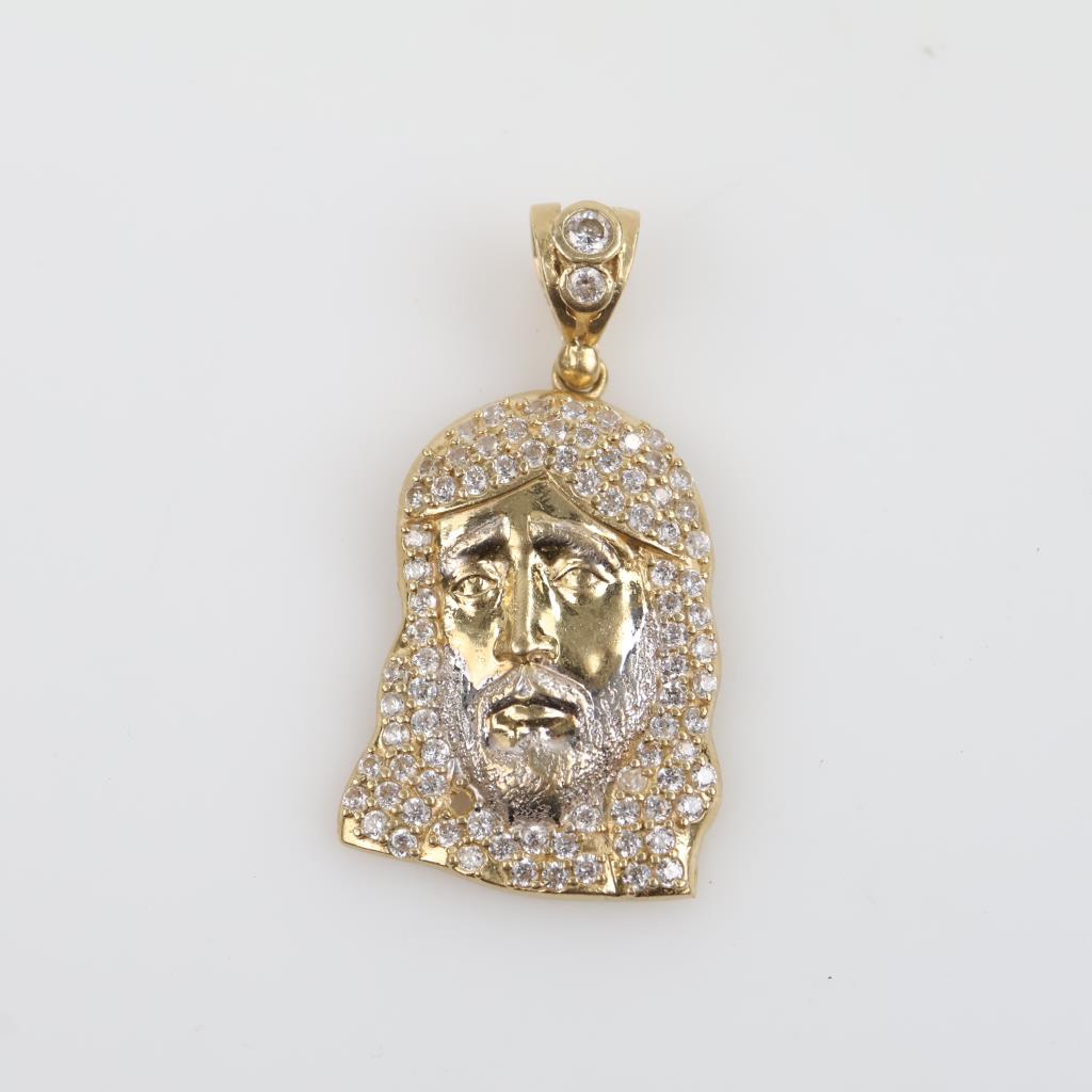 Fine Jewelry Pendants | Property Room