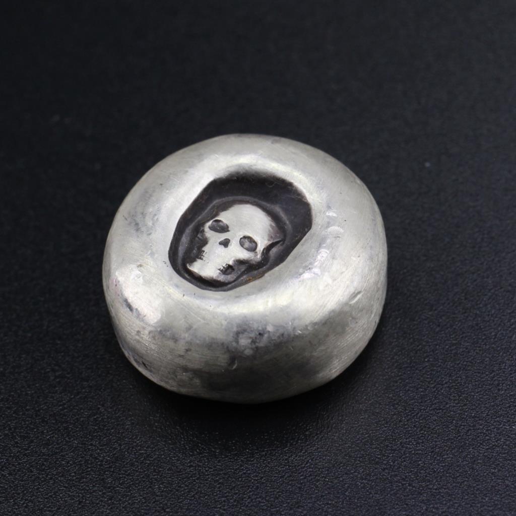 Fine Silver MK Barz Sunken Skull Button 1 Troy Oz | Property Room