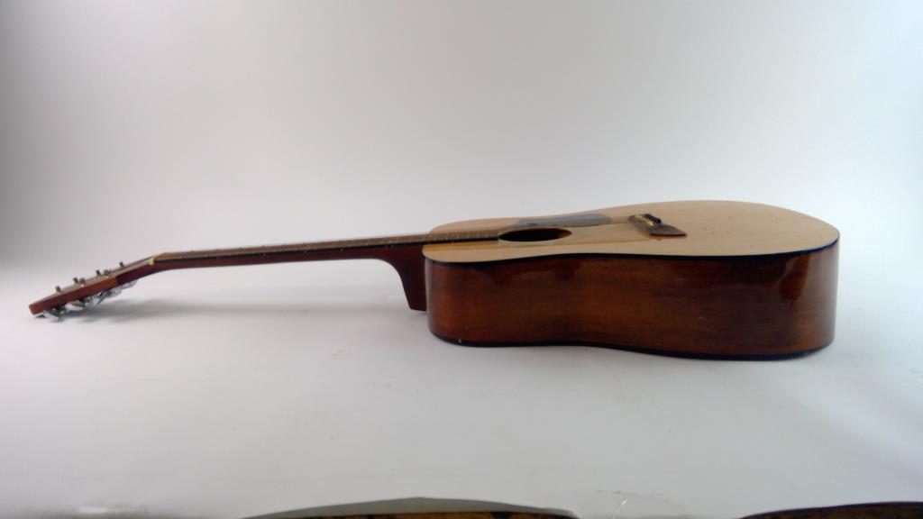 First Act Overload Acoustic Guitar | Property Room