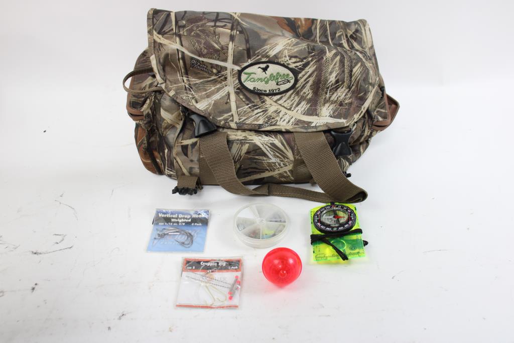 Fish Hooks, Billy Fish Pole, And More, 3+ Pieces | Property Room