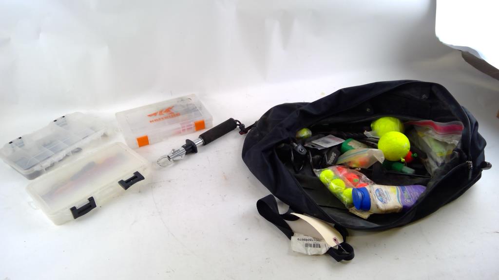 Fishing Hooks And More 10+ Pieces | Property Room