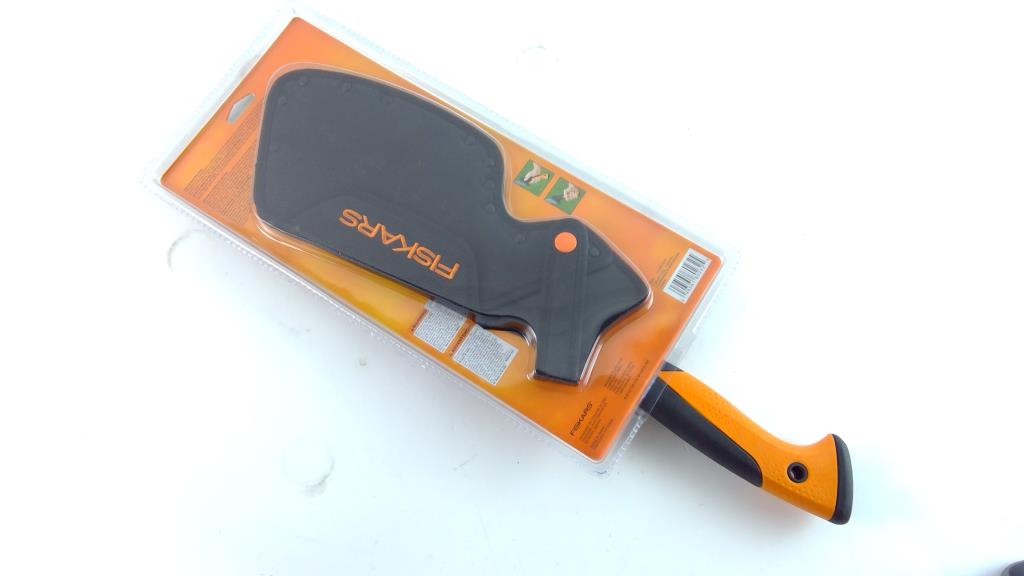 Fiskar Hatchet | Property Room