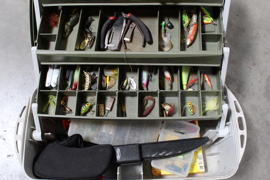 Flambeau Fishing Box, Baseball Bats, Golf Clubs And More 10 Pieces ...