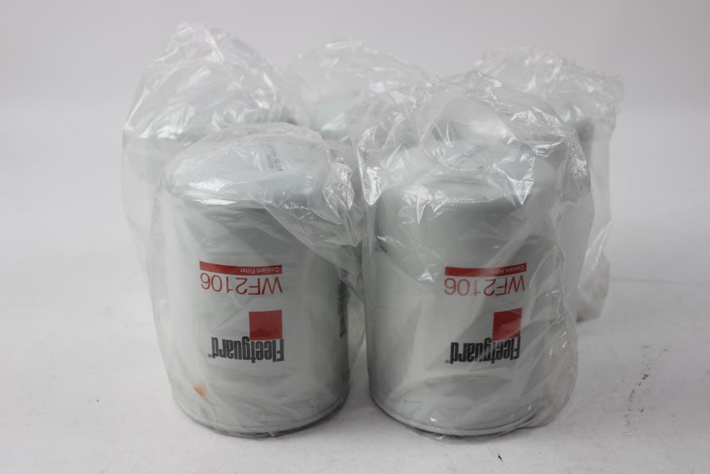 Fleetguard WF2106, 5 Pieces | Property Room