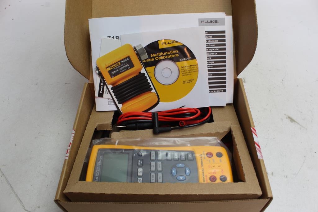 Fluke 725 Multifunction Process Calibrator | Property Room