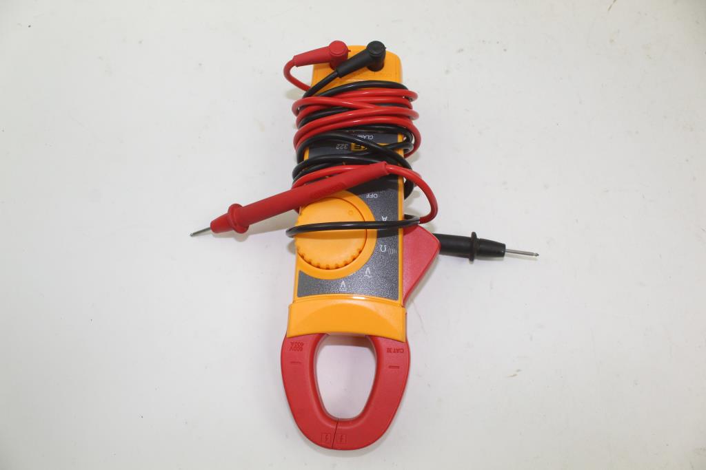 Fluke Corporation 322 AC Clamp Meter | Property Room