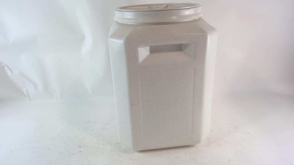 Food Dog Container | Property Room