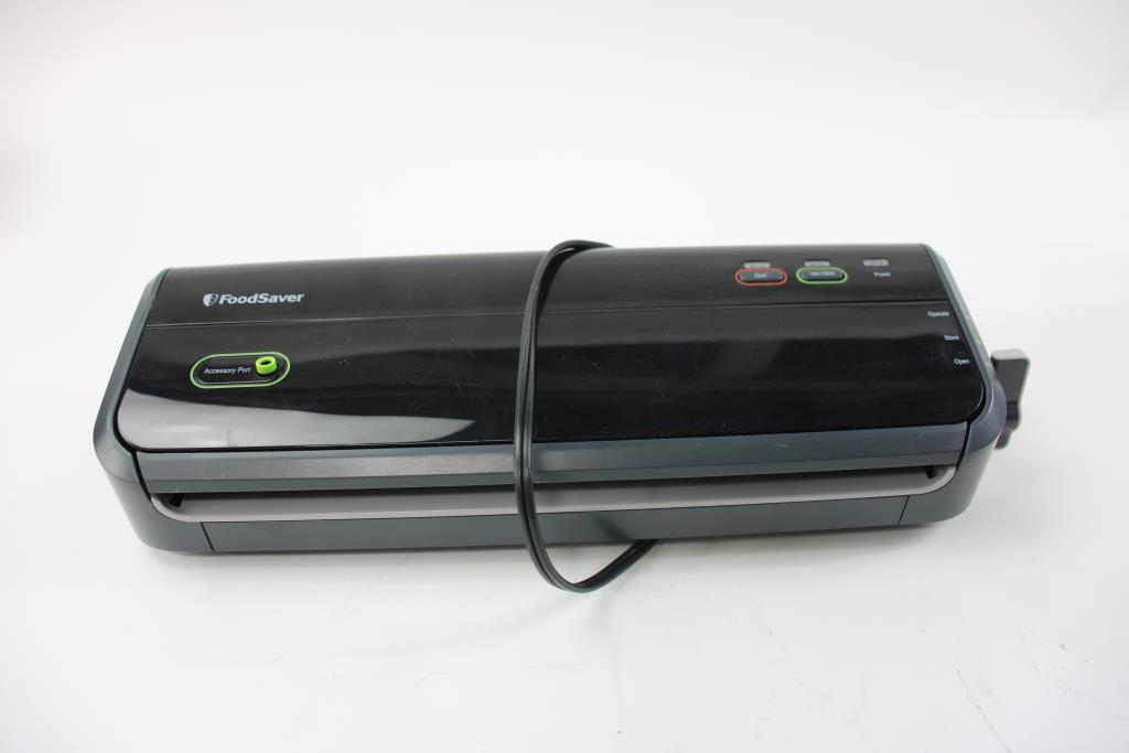 FoodSaver Vacuum Sealer | Property Room
