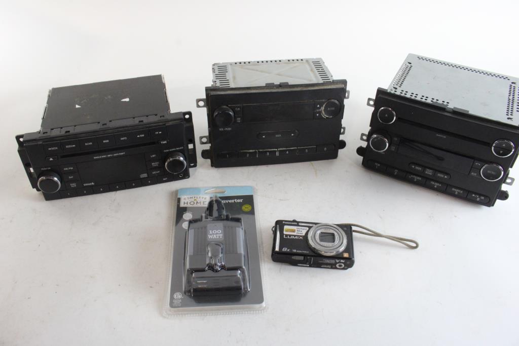 Ford Car Radios & More, 4 Pieces | Property Room