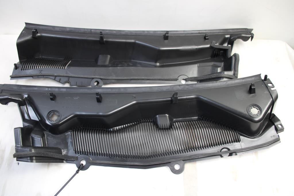 Ford Mustang Cowl & License Plate Surround 13-14 | Property Room