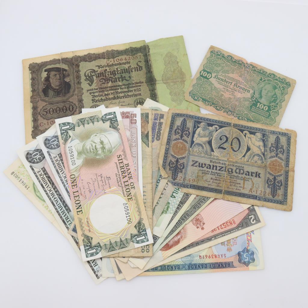 Foreign Currency, 18 Pieces | Property Room