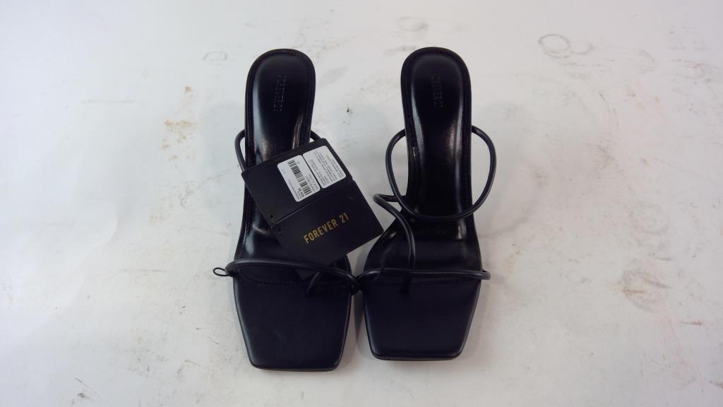 Forever 21 Womans Shoes, Size 8 | Property Room