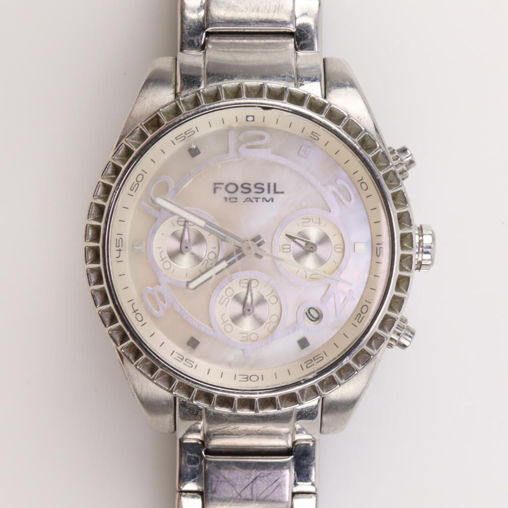 Fossil Chronograph Mother Of Pearl Dial Watch | Property Room