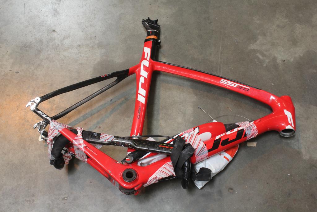 Fuji Aero SST 3.0 Frame And Fork | Property Room