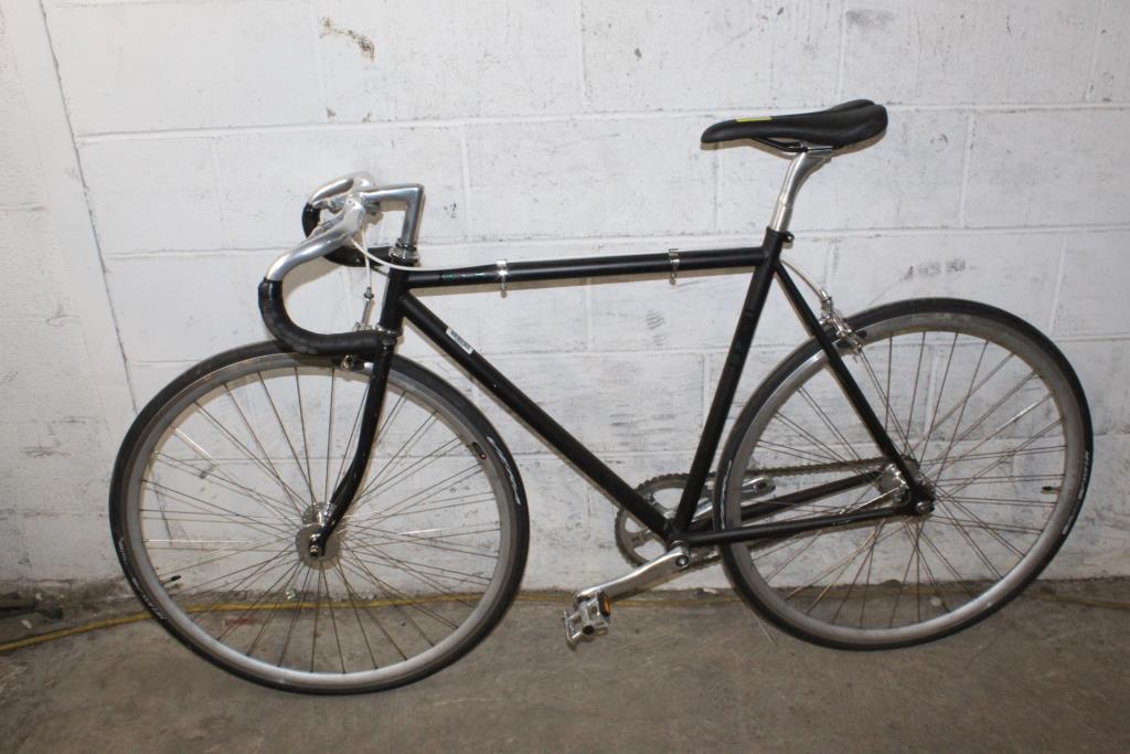 Fuji Feather Single Speed Road Bike | Property Room