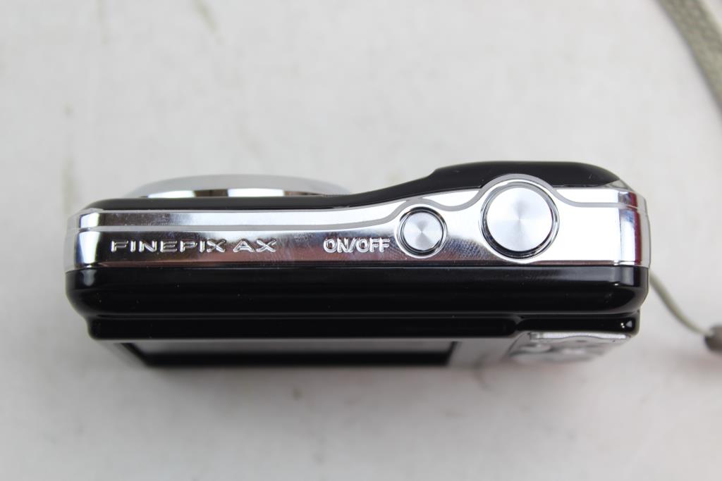 Fujifilm FinePix AX 655 Digital Camera | Property Room
