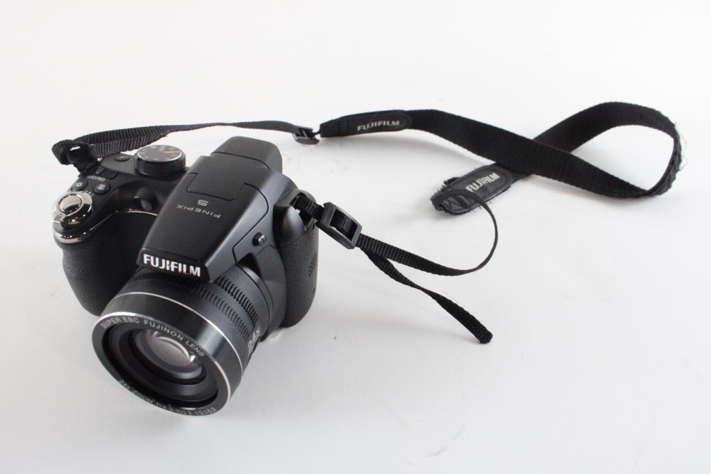 Fujifilm Finepix Digital Camera | Property Room