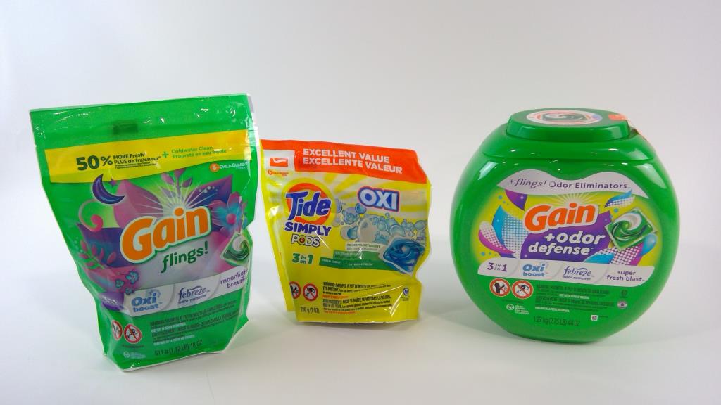 Gains And Tide Oxi Clean Detergent, 3+ Pieces | Property Room