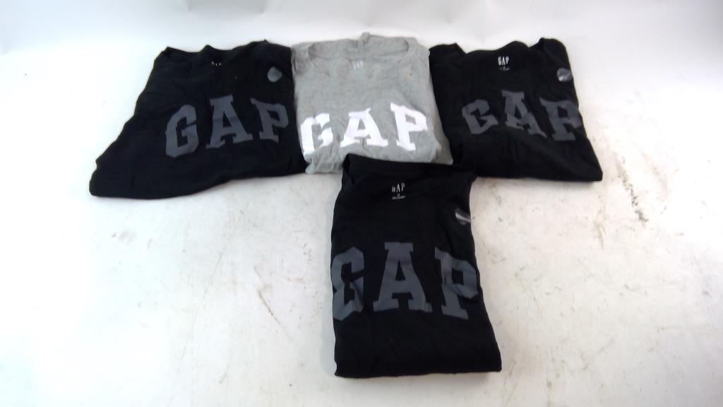 Gap Tee Shirt And More 3 Pieces | Property Room