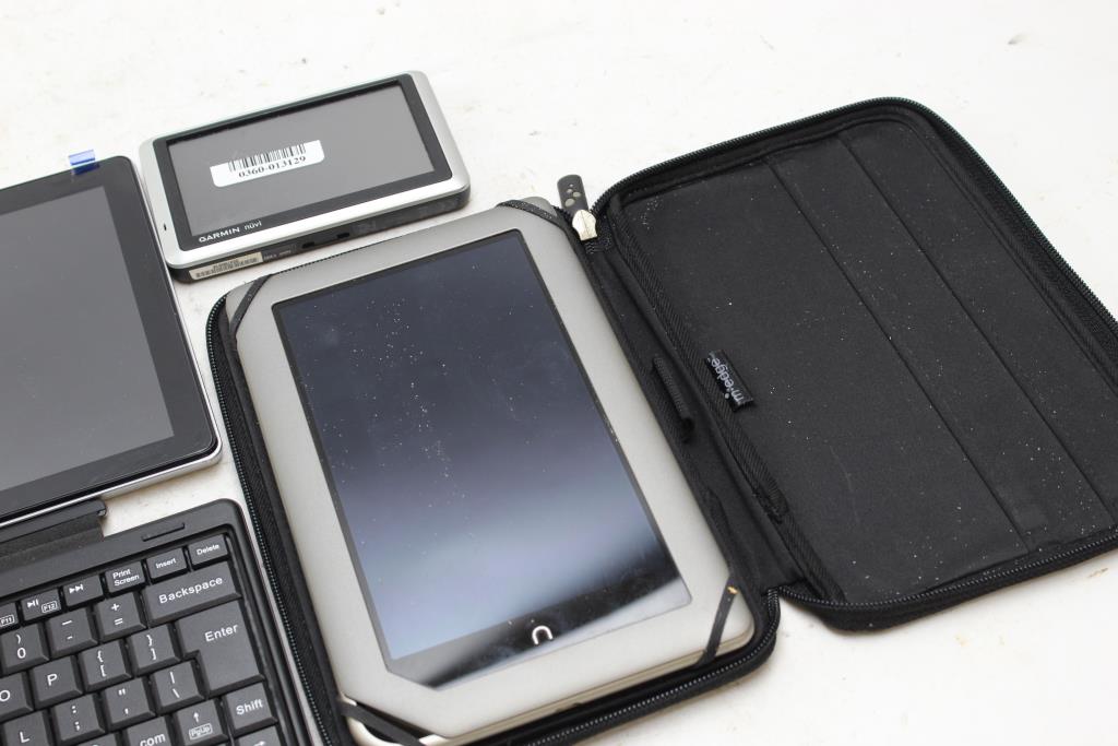 Garmin Gps, Rca Tablet, Nook, 3 Pieces | Property Room