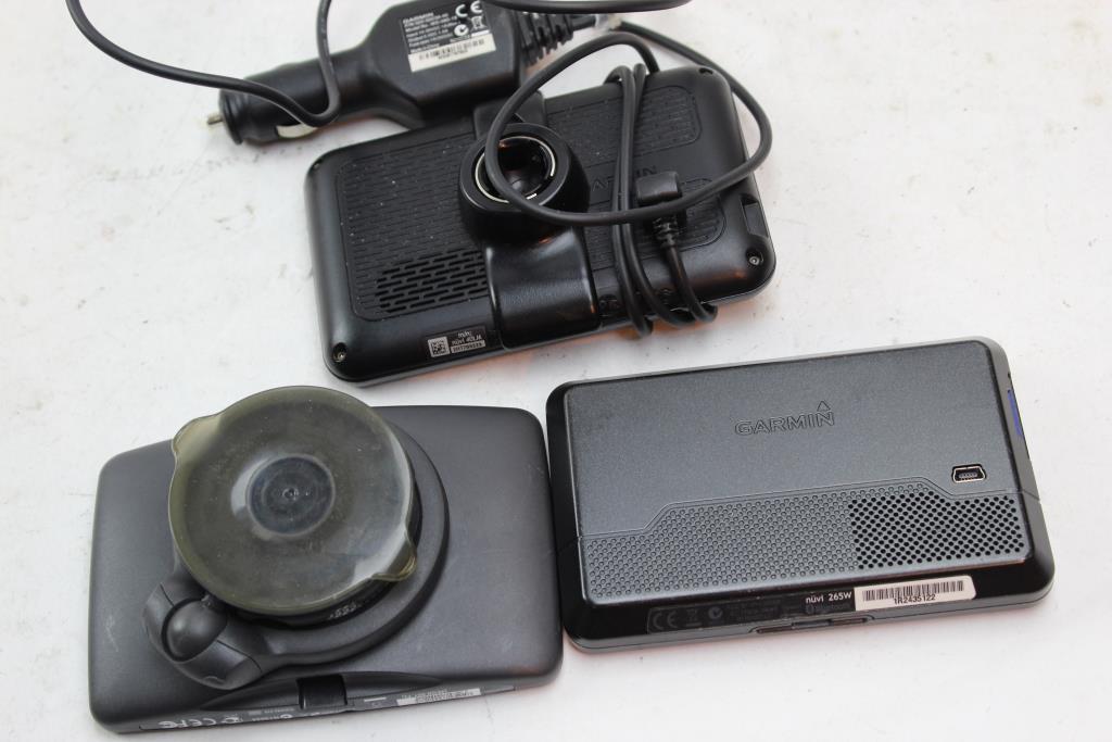 Garmin, Tomtom Gps. 3 Pieces | Property Room