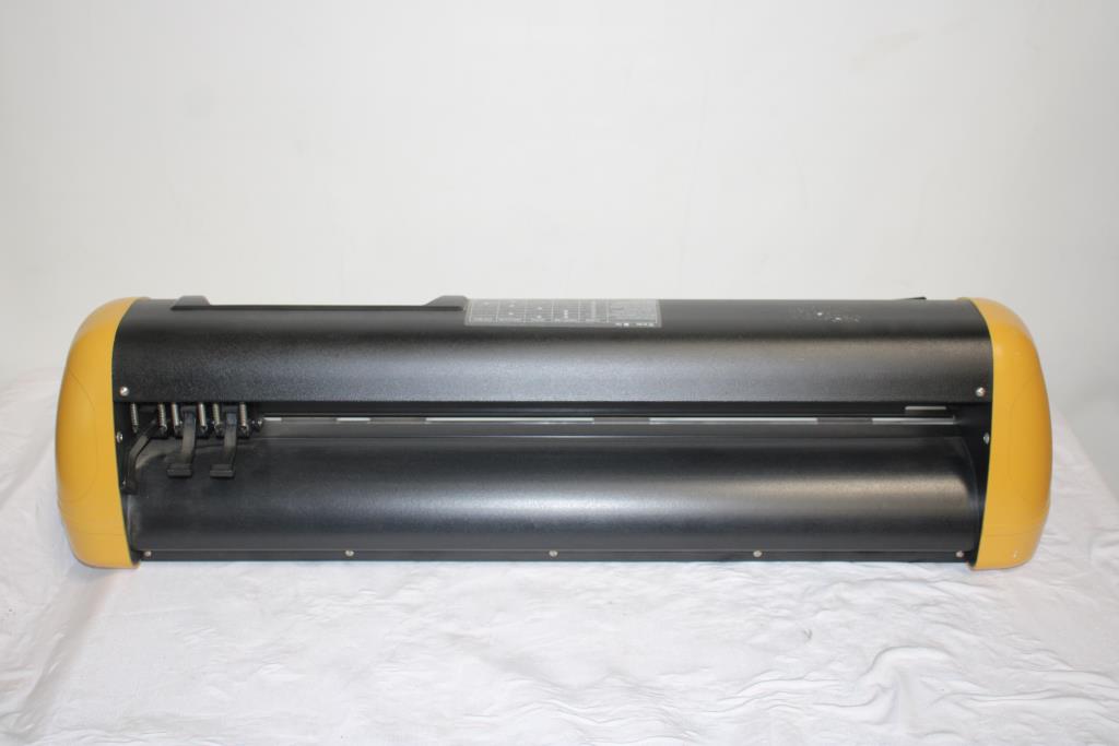 GCC Expert II 24" Vinyl Cutter Plotter Machine | Property Room