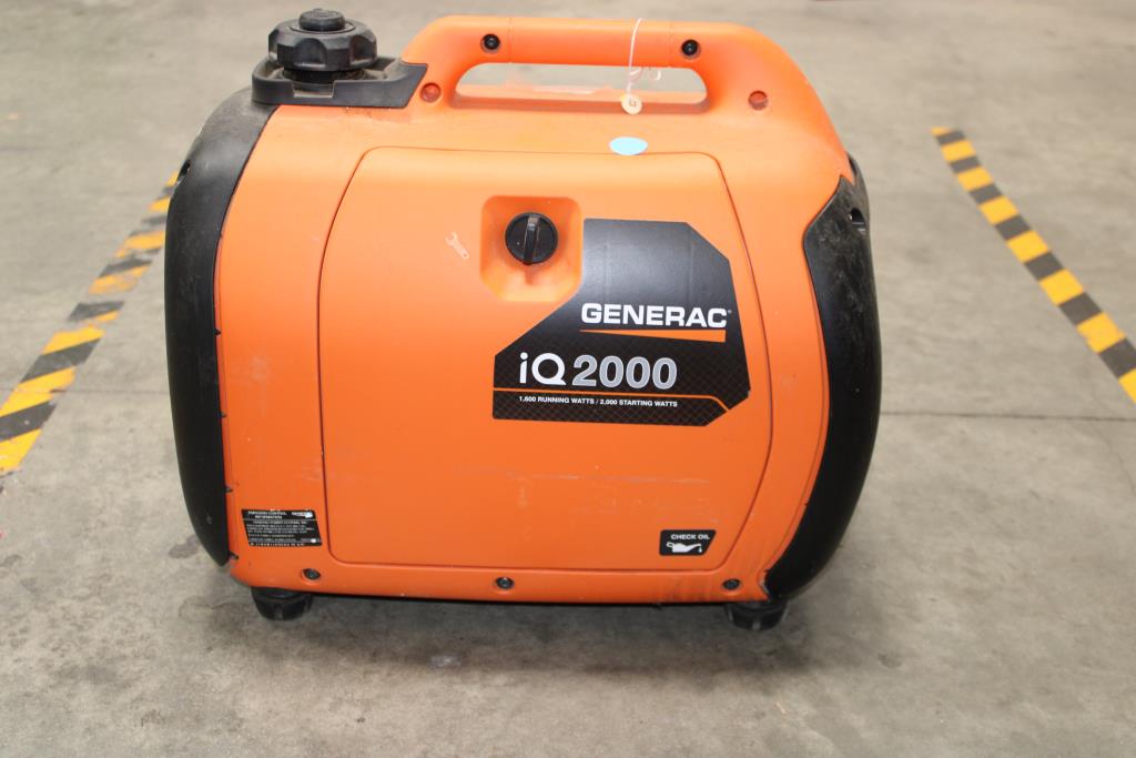 Generac 1600w Gas Powered Inverter Generator | Property Room