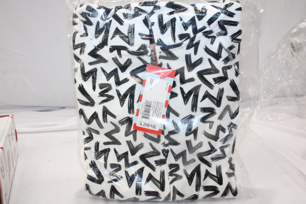 General Mix Of Household Items 3 Pieces | Property Room