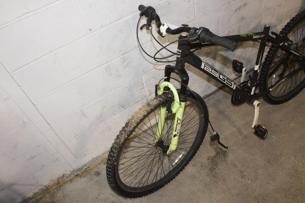 Genesis GS29 Mountain Bike | Property Room
