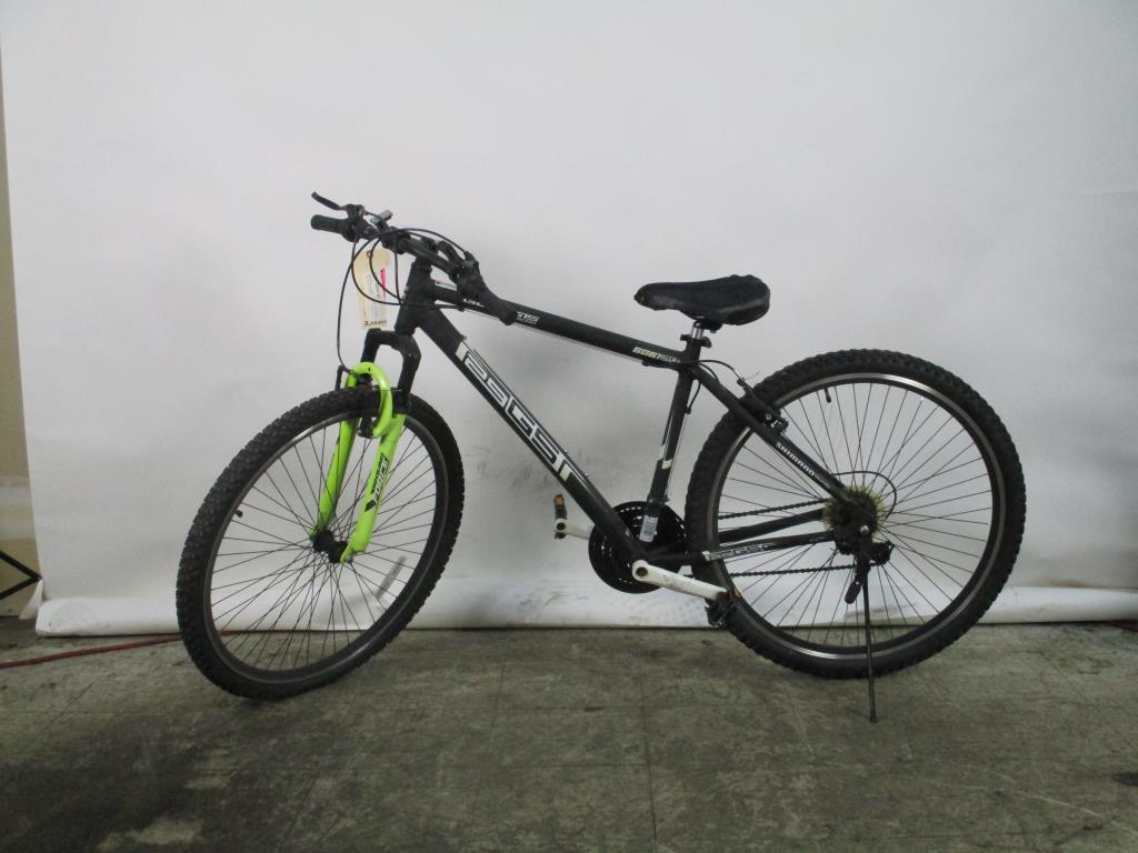 Genesis Gs29 Mountain Bike | Property Room