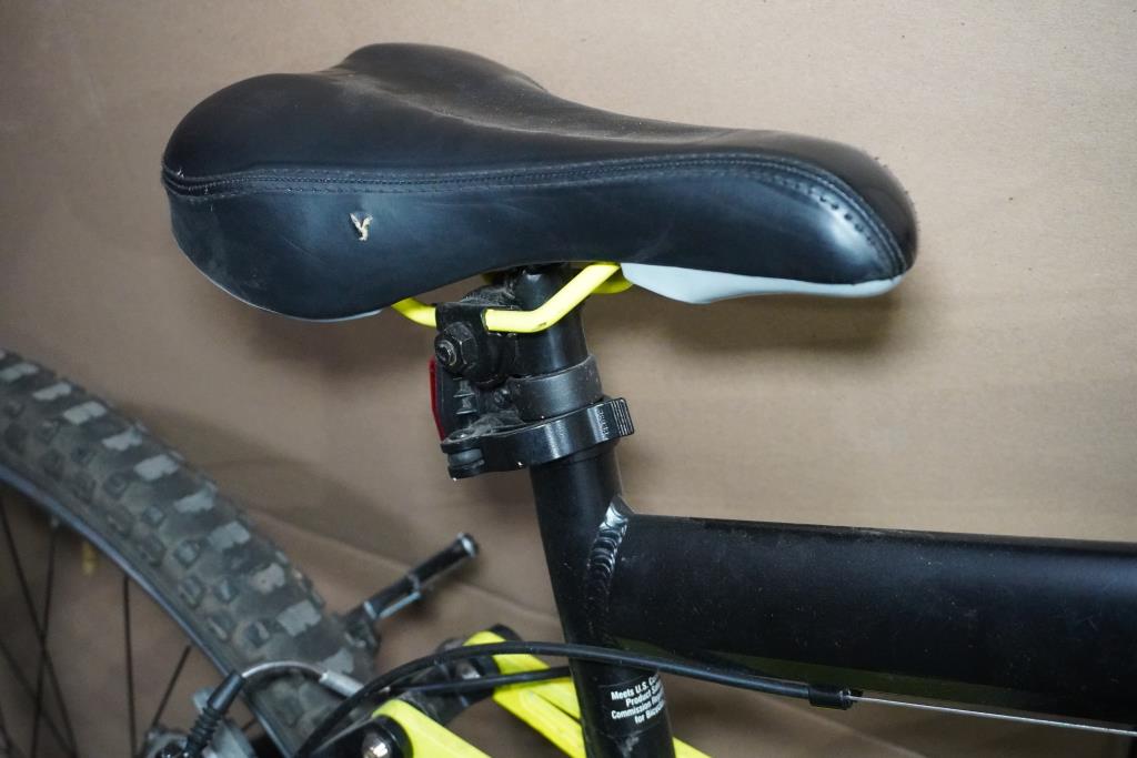 Genesis Incline 29" Mountain Bike | Property Room