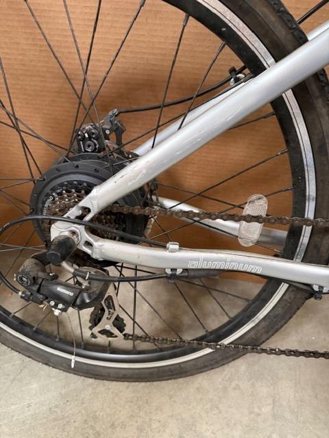 Genze E102 E-Bike MISSING BATTERY | Property Room