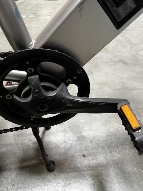 Genze E-Bike | Property Room