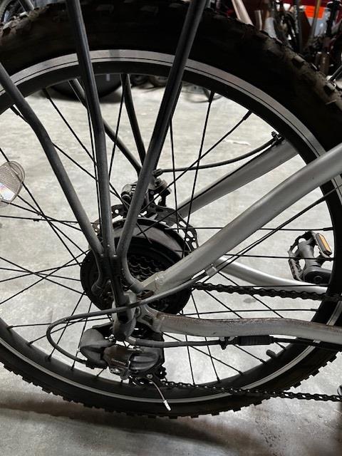 Genze E-Bike | Property Room