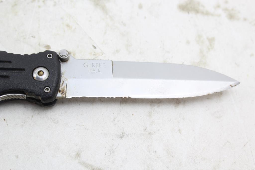 Gerber Applegate-Fairbairn Combat Folding Knife | Property Room