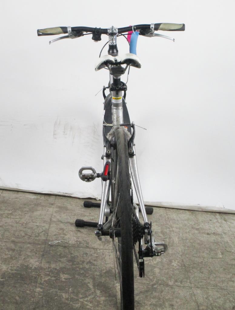 Giant FCR 3 Hybrid Bike | Property Room