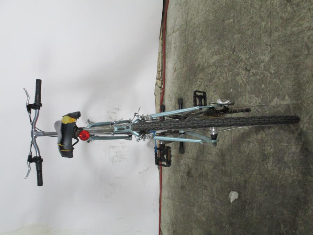 Giant Hybrid Innova Bike | Property Room