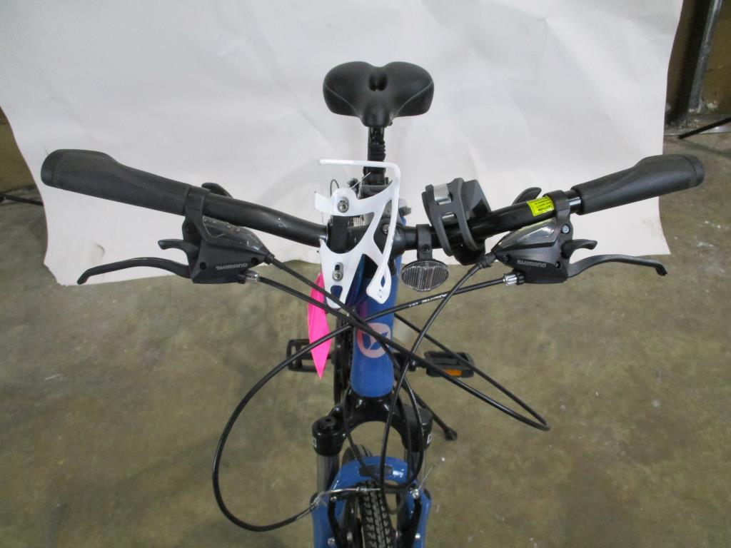Giant Mountain Bike | Property Room