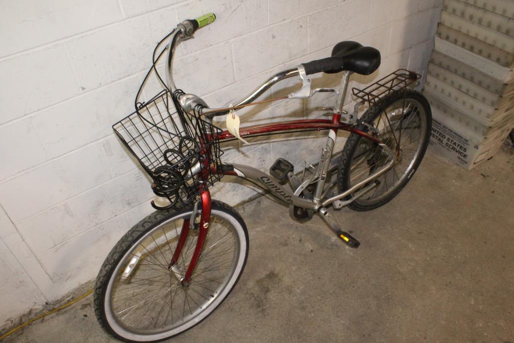 Giant Simple Seven Beach Bike | Property Room